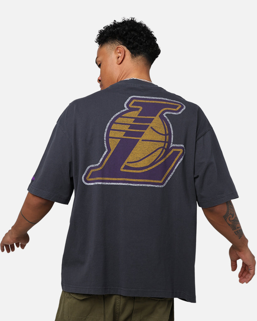 New Era Los Angeles Lakers Oversized T-Shirt Black | Culture Kings