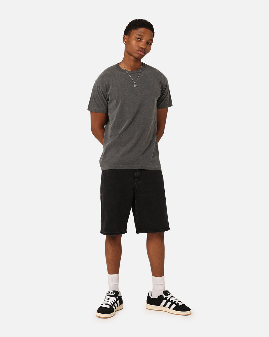 Well Made Standard Comfort T-Shirt Pepper | Culture Kings
