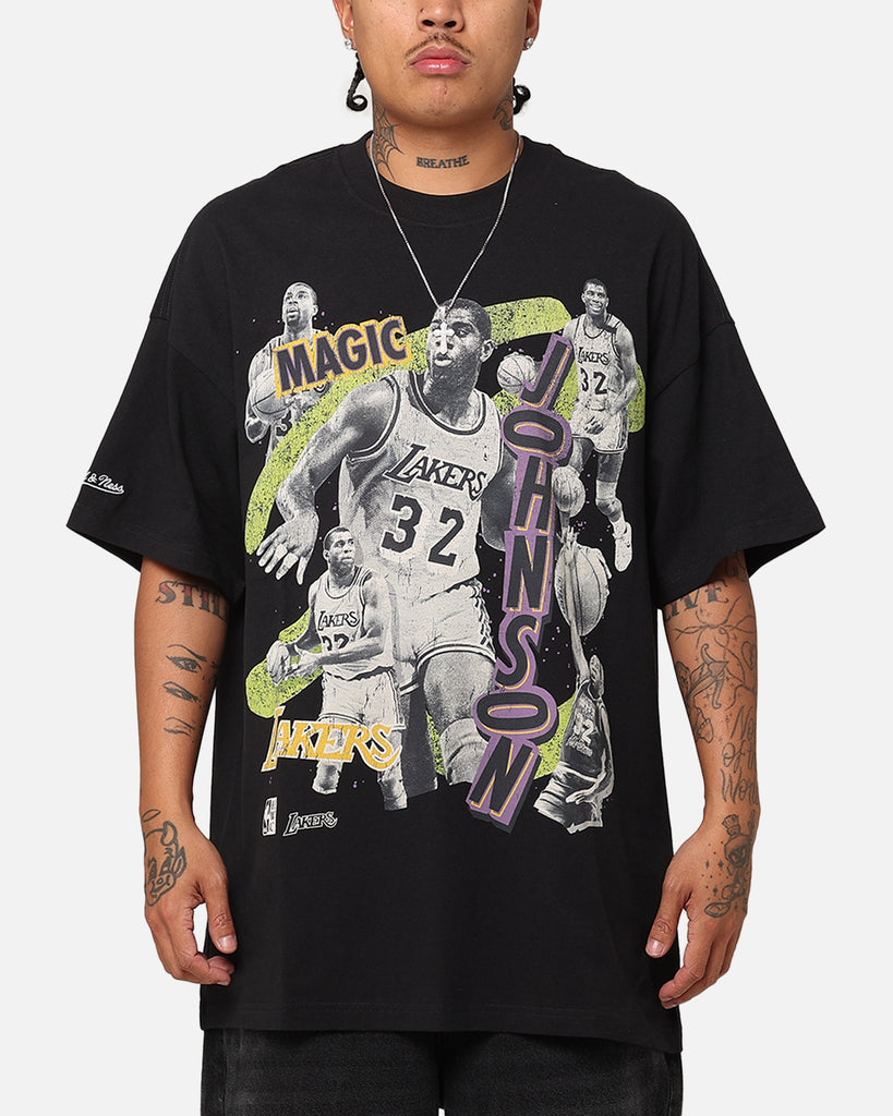 Mitchell & Ness Los Angeles Lakers Magic Johnson Abstract Player T-Shi | Culture Kings