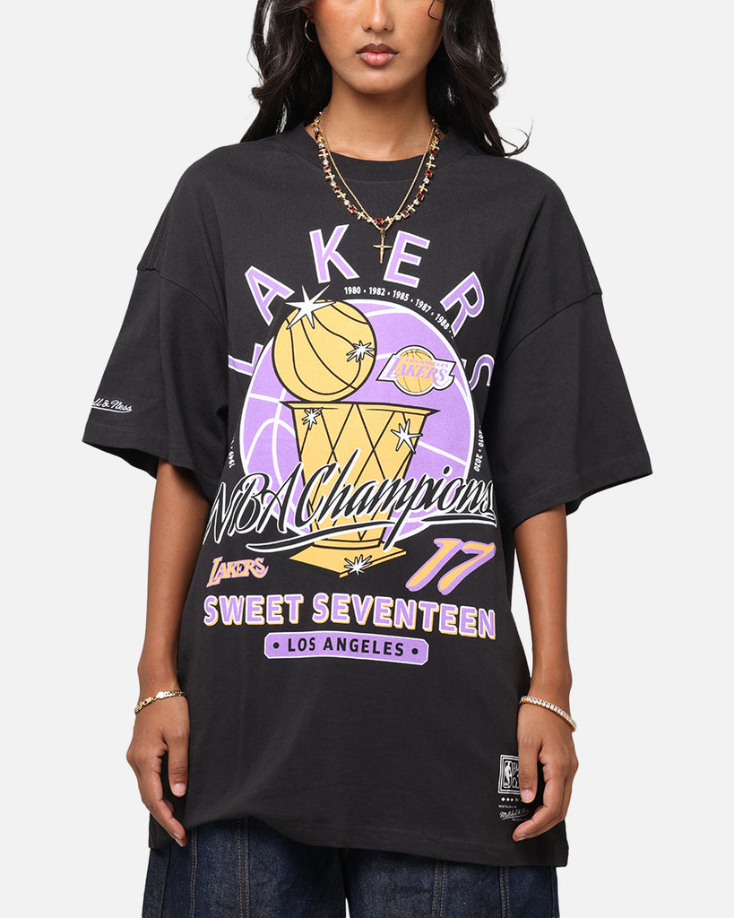 Mitchell & Ness Los Angeles Lakers Champions Report "Champ Pack" T-Shi | Culture Kings