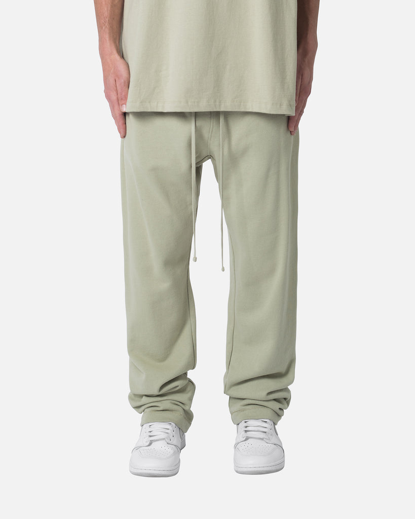 MNML Relaxed Every Day Sweatpants Moss | Culture Kings