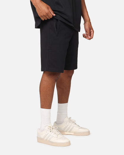 Adidas Essential Shorts Black | Culture Kings