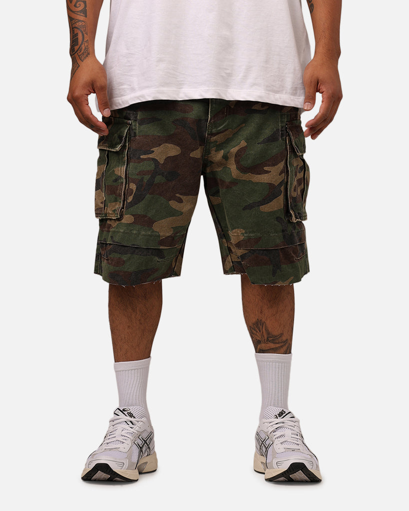 MNML Ultra Baggy Ruff Pocket Camo Shorts Hunter Camo | Culture Kings