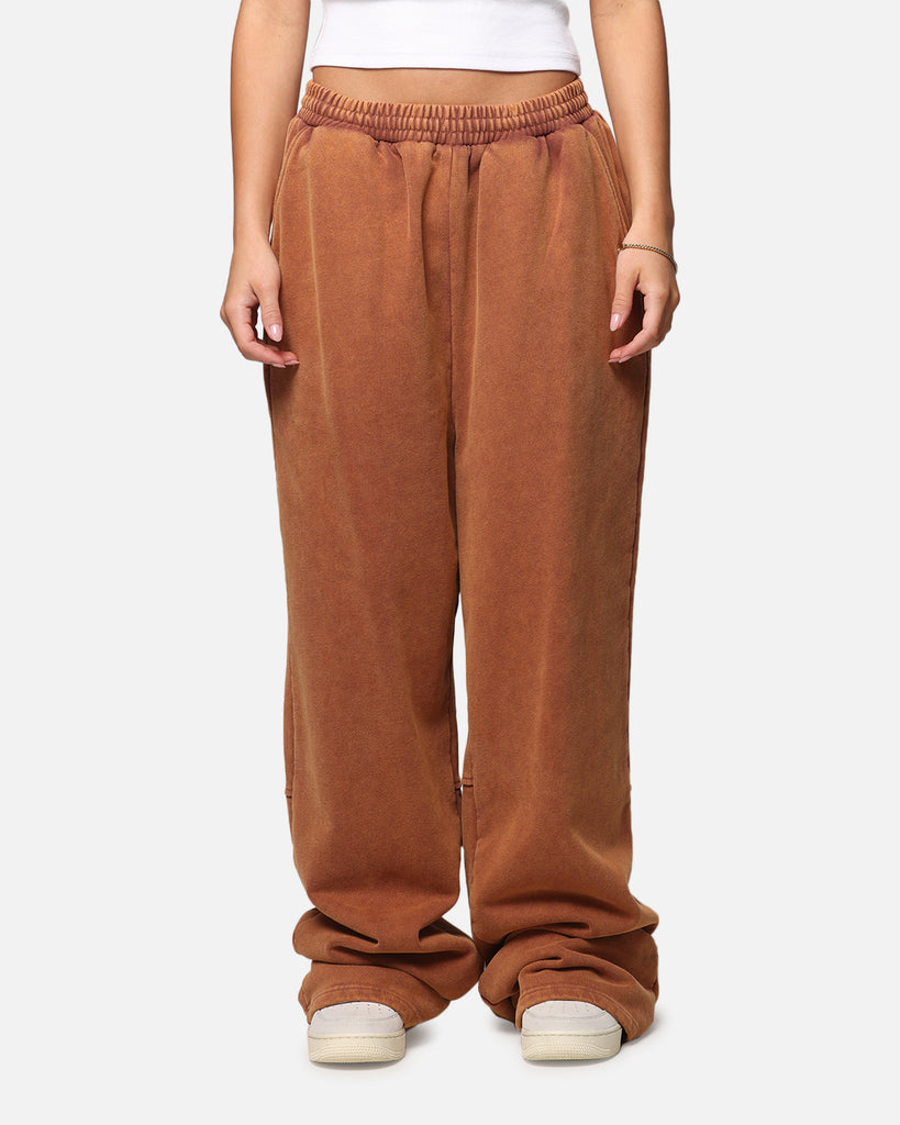 MNML Boxing Oversized Sweatpants Orange | Culture Kings