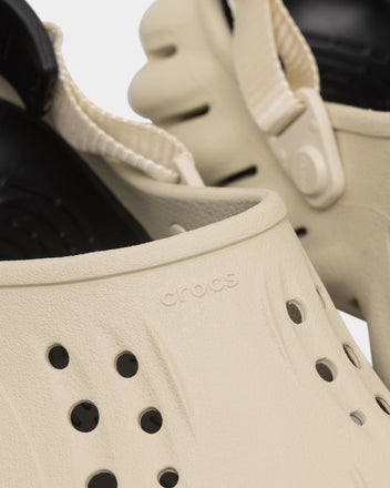 Crocs Echo Clog Bone/Black | Culture Kings